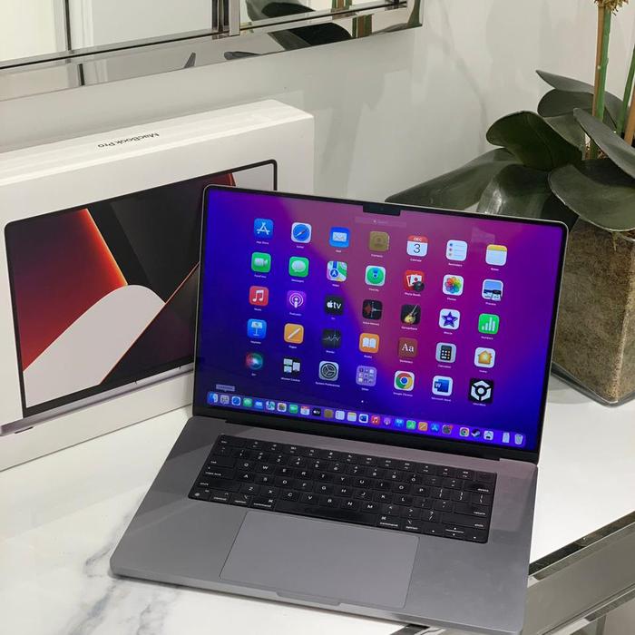 Jual macbook pro 16 inc m1pro 16gb ssd 512 2021 likenew - Kota Bekasi ...
