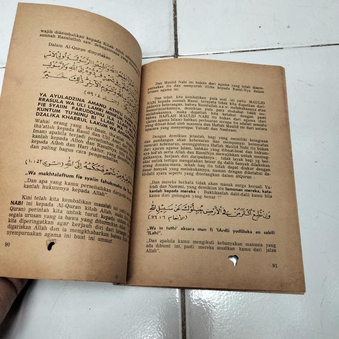 Jual Majalah Risalah No 200 Tahun 1965 Mr Moh Roem Sedang Memberikan ...