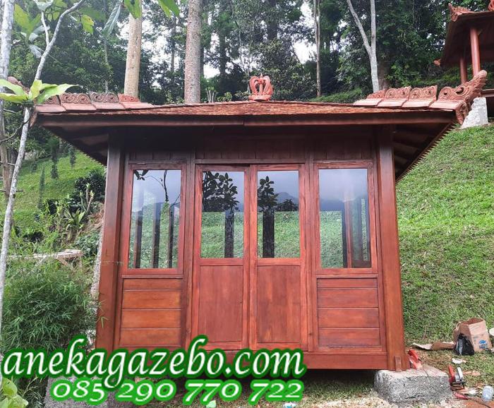 Jual Gazebo Model Dinding Atap Sirap Kayu Ulin, Rumah Kayu Model ...