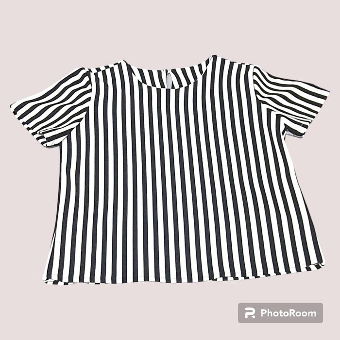 Jual Baju Blouse Wanita Garis-Garis Hitam Putih Zebra - Kota Tangerang ...