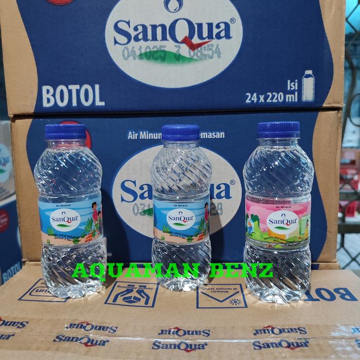 Jual SanQua air mineral botol mini 220ml - Jakarta Pusat - AQUAMAN BENZ ...