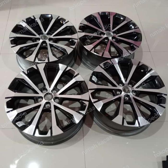 Jual Velg Veloz 2022 Ring 17 pcd 5x100 original kondisi baru - Jakarta ...