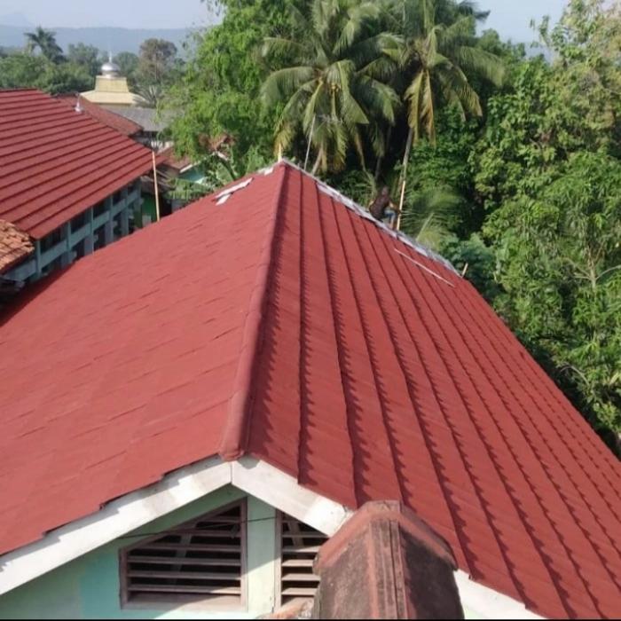 Jual bongkar kayu dan atap lama ganti baja ringan atap genteng metal ...