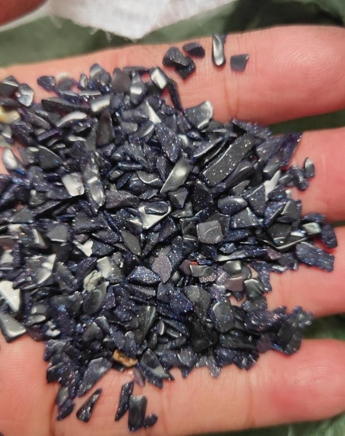 Jual Blue Sand Stone / Sandstone Chips Gravel 3-5mm paket 100 grams ...