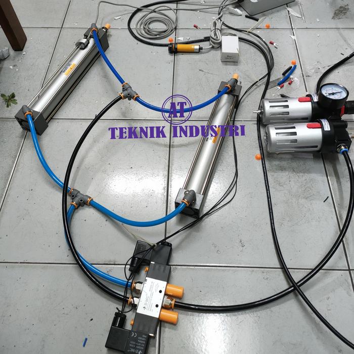 Jual Pneumatic Cylinder 32x200 Set Sensor proximity Switch - Jakarta ...