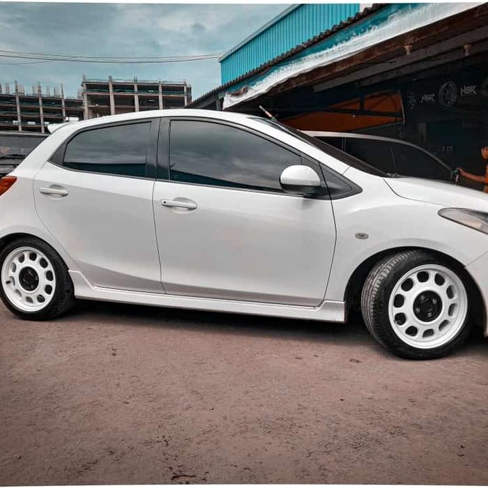 Jual PAKET VELG+BAN HSR KLG R16 BUAT MAZDA2 JAZZ BRIO YARIS AGYA AYLA ...
