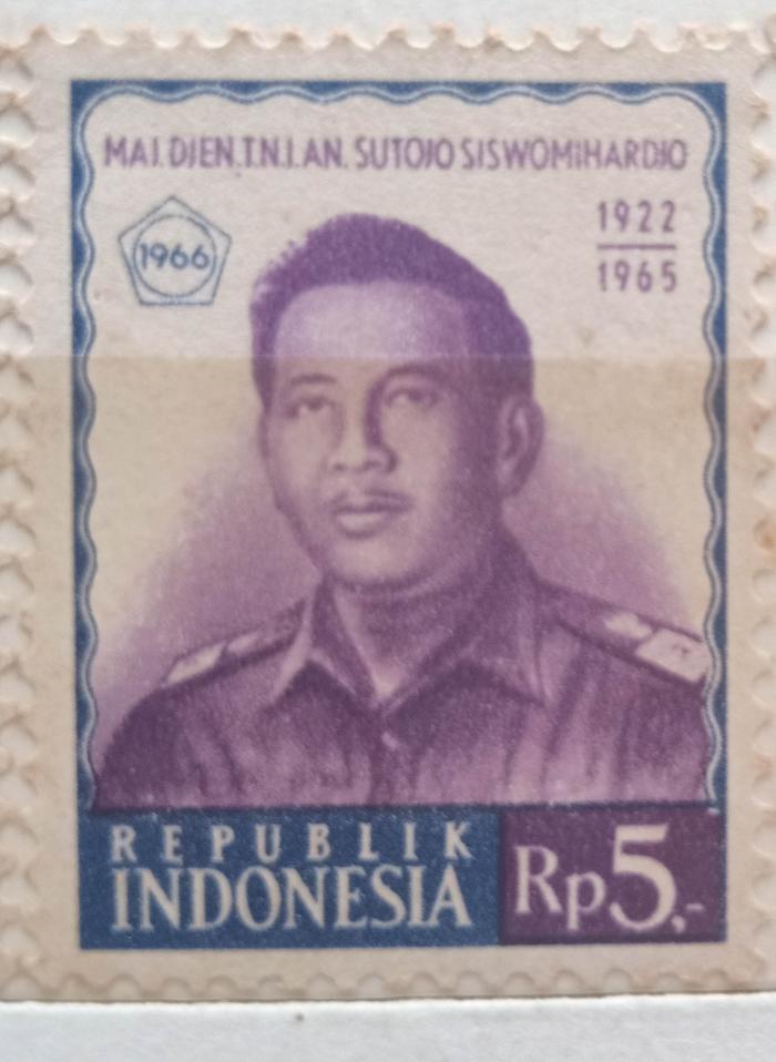 Jual Perangko Koleksi Pahlawan Revolusi Mayjend Sutoyo1966 5 Rupiah ...