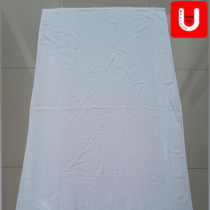 Jual Handuk Putih Polos Jumbo Ukuran 80 cm x 150 cm Bahan Katun - Kota ...