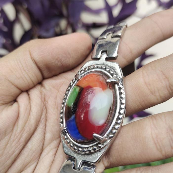 Batu Panca Warna Banten