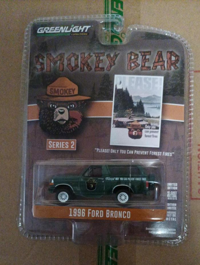 Jual GreenLight 1/64 1996 Ford Bronco - 38040-E - Kota Surabaya - EMS ...