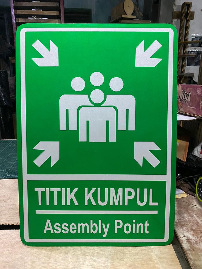 Jual Plat alumunium rambu jalan titik kumpul Reflektif - 35X50 - Kab ...