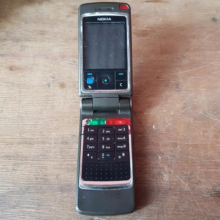 Jual HP Jadoel/Jadul Nokia Flip layar putar 6260 ( Kondisi Tidak Jelas ...