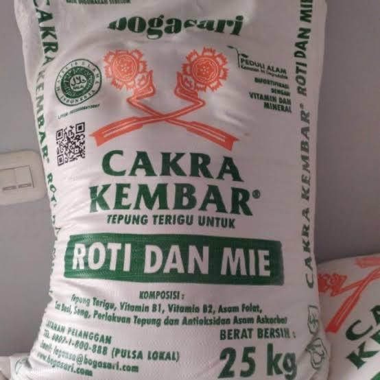 Jual Tepung Bogasari Cakra Kembar Roti dan Mie 1 karung 25kg - Kab. Tangerang - SembakoUtama ...