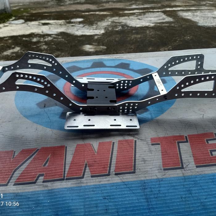 Jual frame chasis SCx 10 pro kit - Kab. Sragen - Handayani teknik RC ...