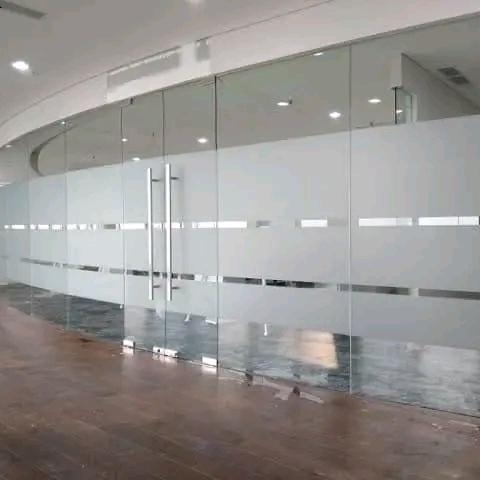 Jual partisi frameless/full kaca tempered 10-12mm - Jakarta Barat ...