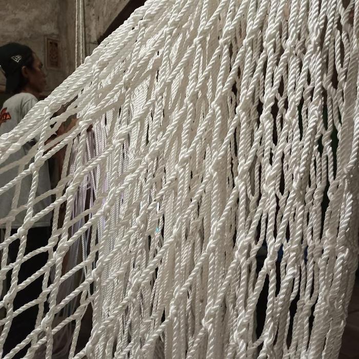 Jual jaring nilon 12mm lubang 10cm x 10cm - Kab. Bekasi - MA PRODUSEN ...