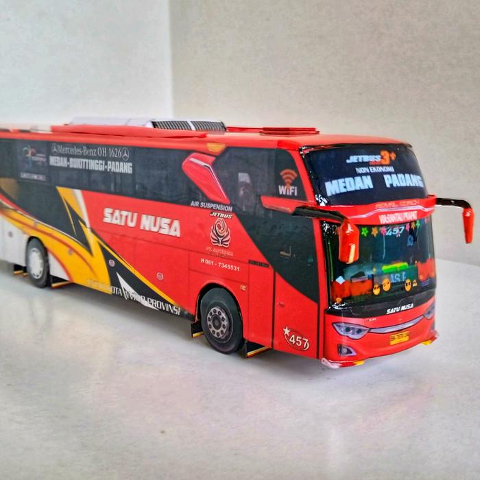 Jual Miniatur bus kertas PT Satu Nusa, Skala 50, panjang 24 cm, JB3 HDD ...