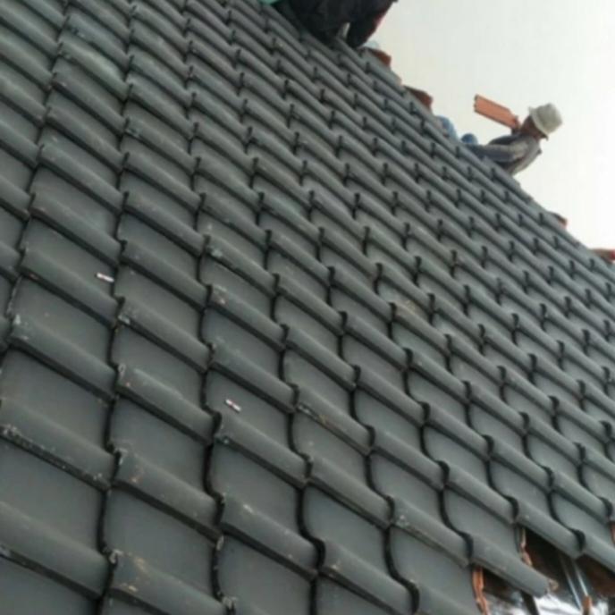 Jual bongkar kayu atap lama pasang baja ringan atap genteng kanmuri ...