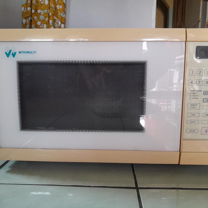 Jual Microwave murah second tapi masih berfungsi dengan baik (normal ...