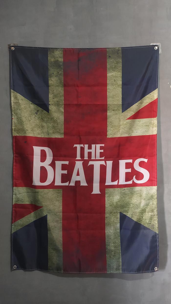 Jual Bendera/Flag/Poster Kain/Miniflag Band The bEATLES - Kota Bogor ...