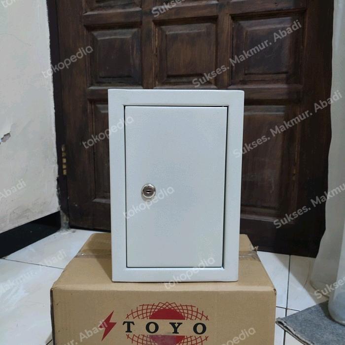 Jual kotak / box / panel listrik kosongan ukuran 20 x 30 x 12 cm - Kota ...