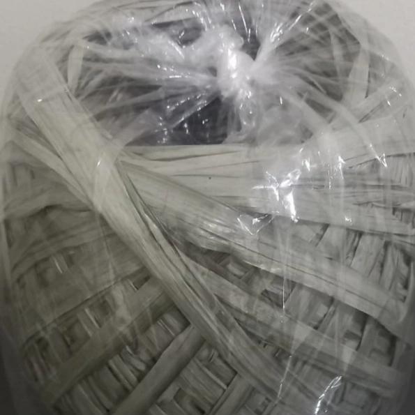 Jual Tali rafia 1.1 kilogram,cocok untuk ikat ikat, keperluan paking ...