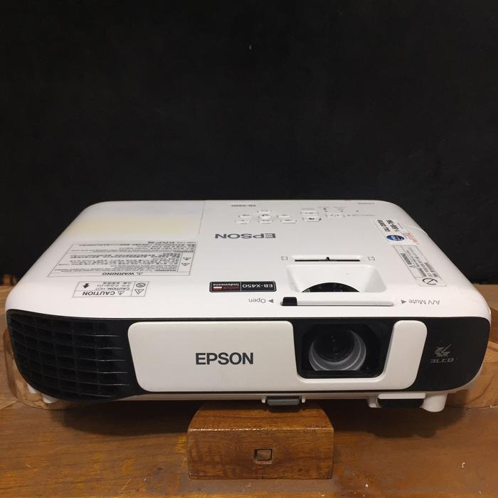 Jual Proyektor EPSON EB-X450 3600 Lumens gambar terang body mulus segel ...