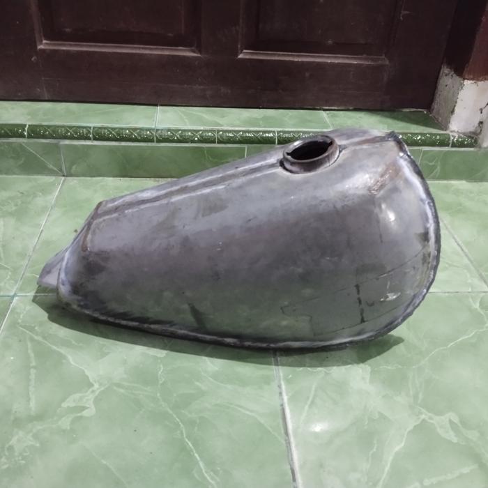 Jual Tangki tengki motor trail dt klasik lawas tua gastank tanki tank ...