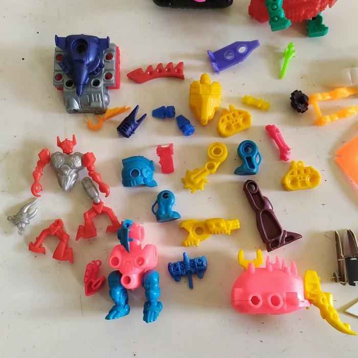 Jual Part Mainan Robot Lotte Kinoman - Mainan Jadul tajos tazos tasos ...