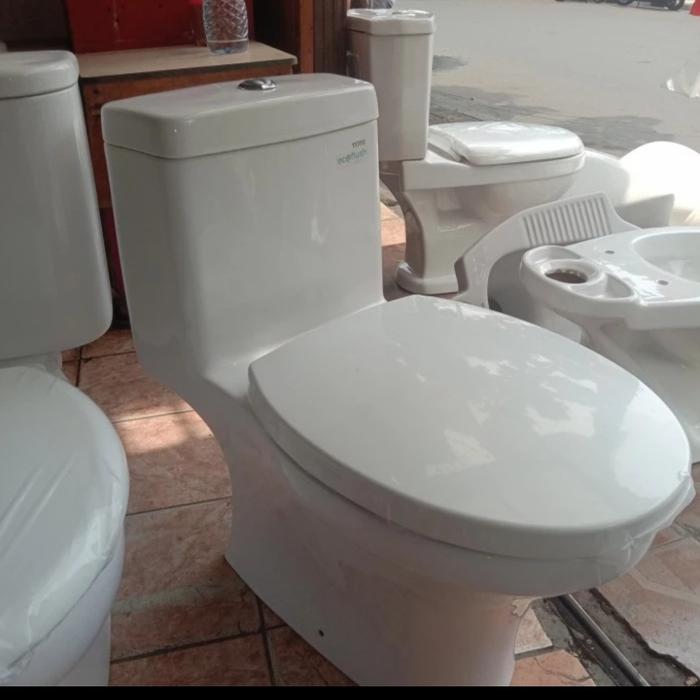 Jual kloset closet toilet duduk Toto Cw 630 J komplit set one piece ...