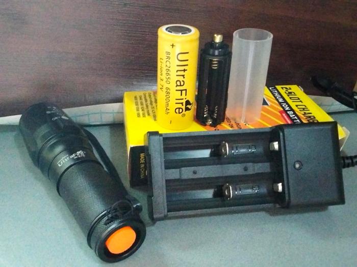 Jual Senter LED Cree Jumbo XML-T6 zoom baterai 18650 26650 Sinar Kuning ...