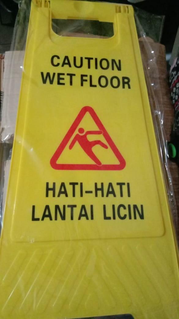 Jual Papan hati-hati lantai licin | Papan Peringatan | Rambu Peringatan ...