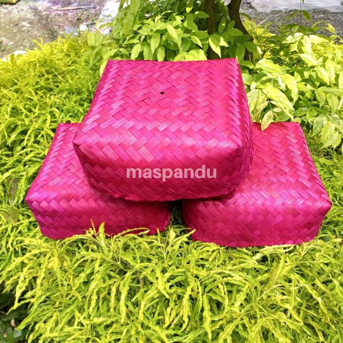 Jual Besek Bambu Warna MERAH Ukuran 20x20 cm - Kab. Kebumen - maspandu ...