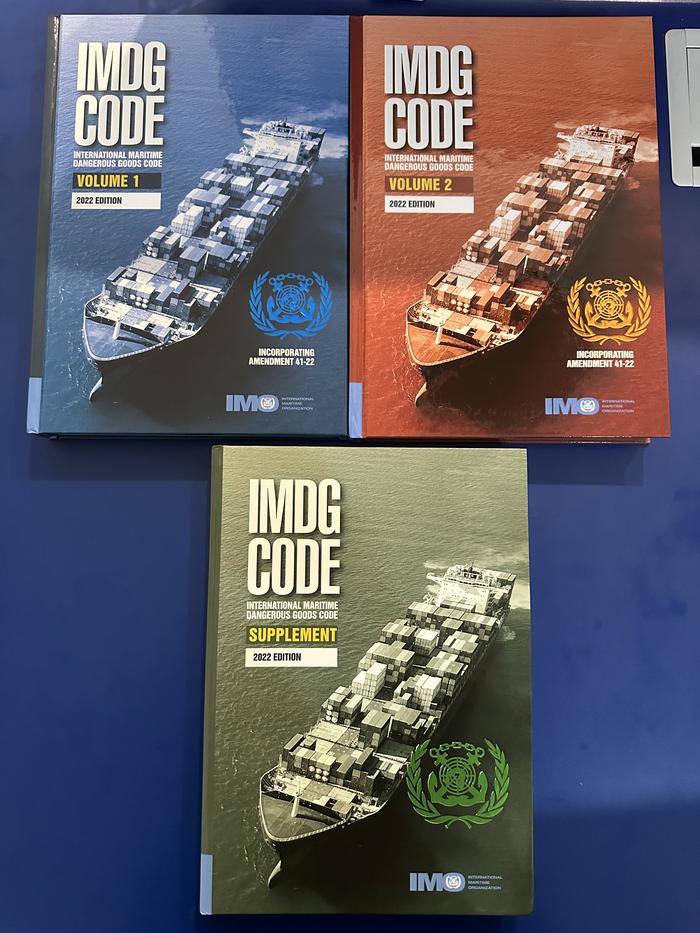 Jual Buku Teknik Pelayaran IMDG Code 2022 Edition Set Volume 1 2 Supplement - Jakarta Utara ...