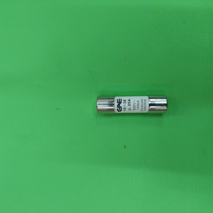 Jual GAE HRC fuse keramik 10x38 25a fuse link keramik GAE 25a - Jakarta ...