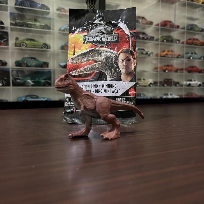Jual CARNOTAURUS TORO - Mini Action Dino Jurassic World [Dino Rivals ...