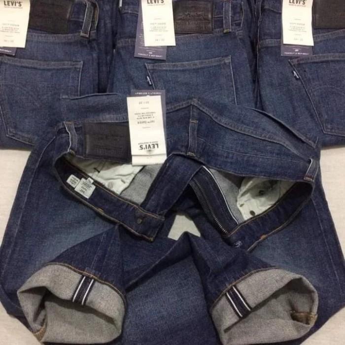 Jual LMC (LEVI'S MADE & CRAFTED 502 RUNYON TAPER FIT - 32 - Kota Cimahi ...