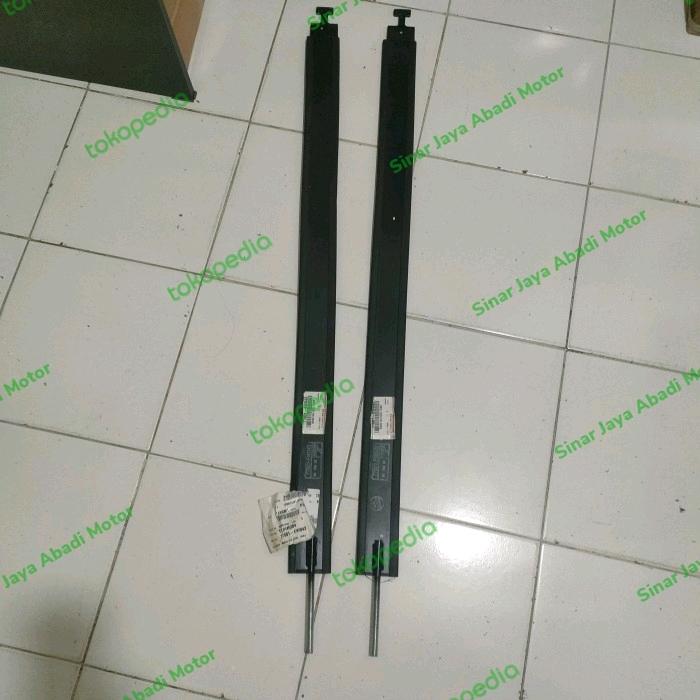 Jual BAND SUB ASSY FUEL TANK SABUK TANGKI HINO LOHAN ENGKEL 77601-EW043 ...