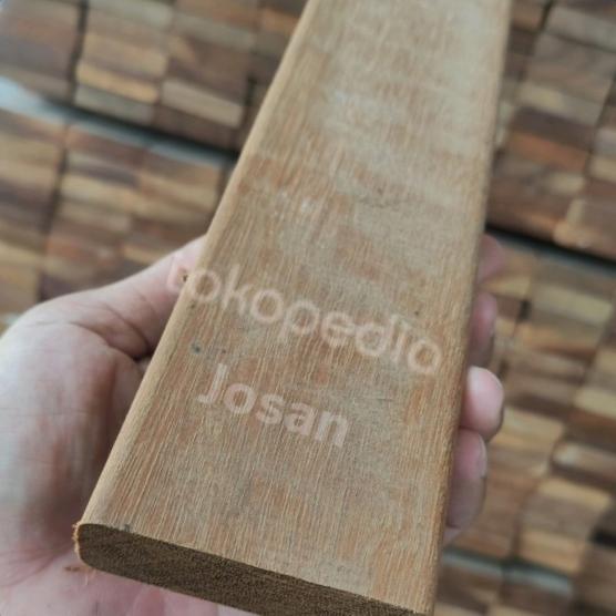 Jual SISA POTONGAN KAYU DECKING BENGKIRAI OVEN POLOS 2 x 7 x 40 cm ...