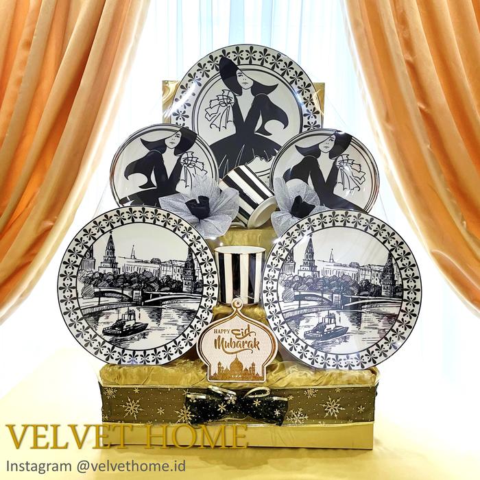 Jual Parcel piring set premium Fashion parsel pecah belah hampers gelas ...