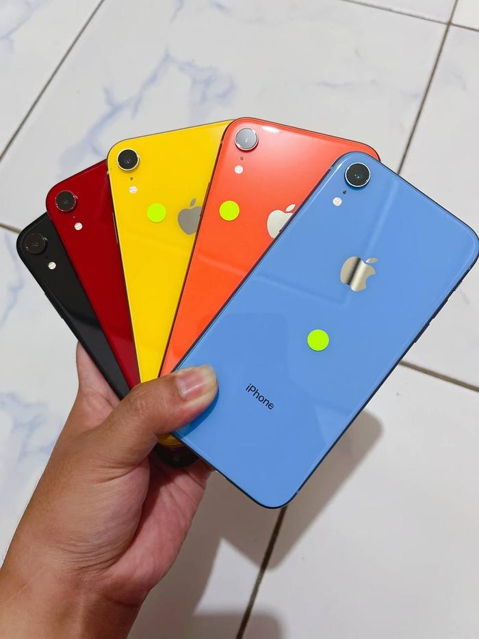 Jual iphone xr 64gb seken original regis bea cukai all operator ...