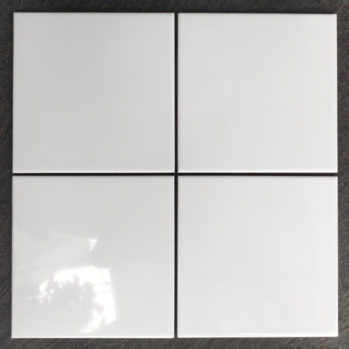 Jual Keramik Mulia 20x20 Putih Kilap - Keramik Dinding Kamar Mandi ...