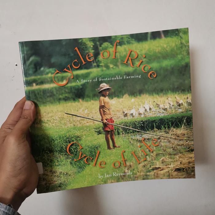 Jual Buku Import Cycle of rice Cycle of life A Story of Sustainable ...