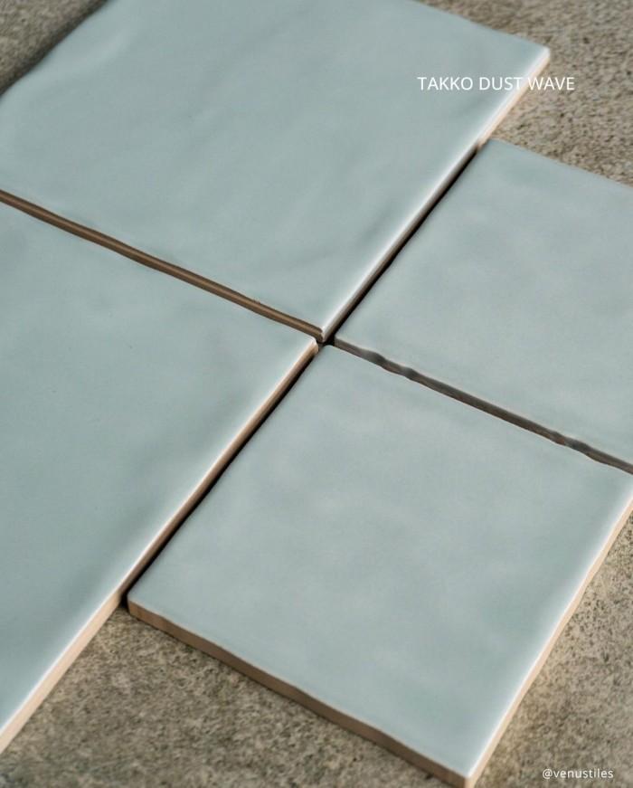 Jual Keramik Kamar Mandi Venus Takko Square Dust Wave Glossy 10x10 Cm ...