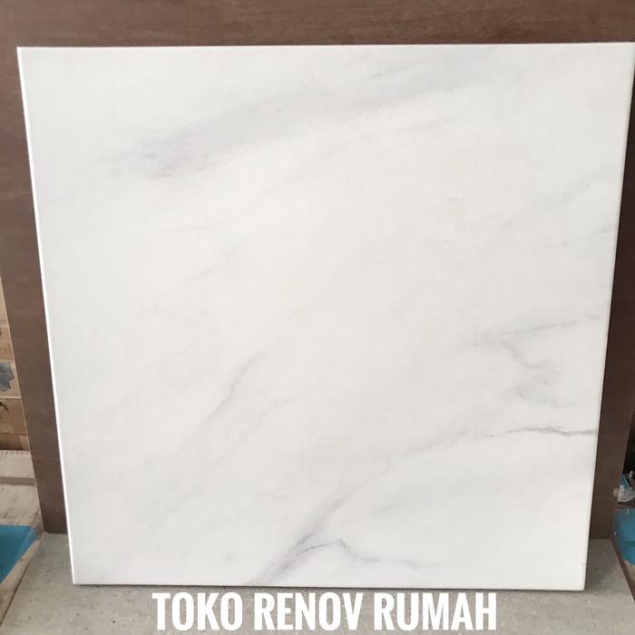 Jual Keramik 50x50 putih motif carara (MATE-DOFF)/ keramik lantai putih ...