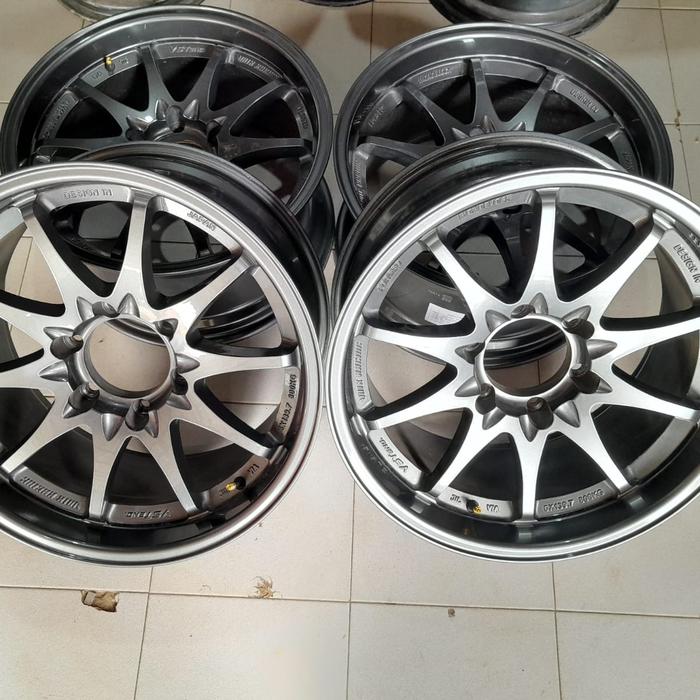 Jual Velg Ce28 Ring 18 Bekas Lubang Baut 6x139 Fortuner Pajero Hillux ...
