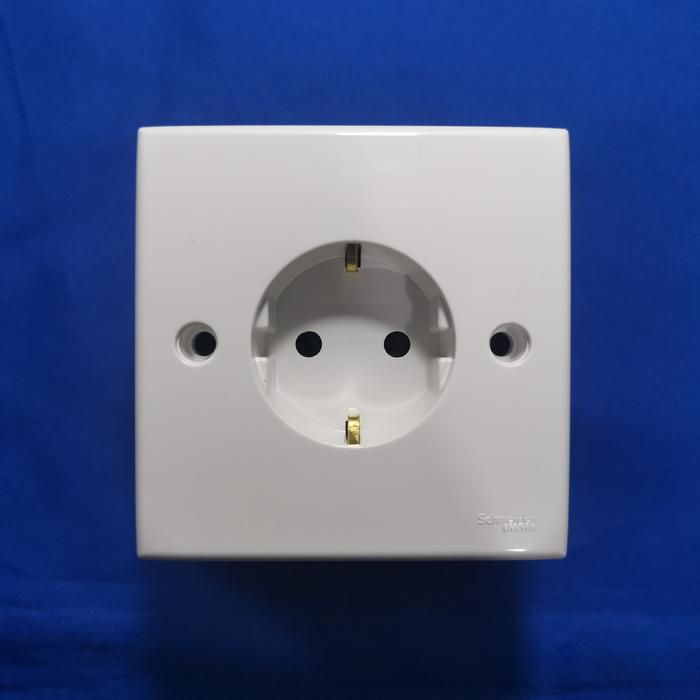 Jual E426-WE Stop Kontak 1 Gang Clipsal Classic Schneider - Kota ...