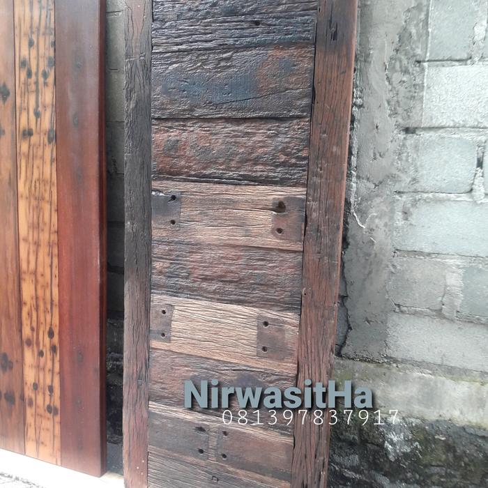Jual Daun pintu Estetik Kayu Ulin belahan balok bekas bantalan rel ...