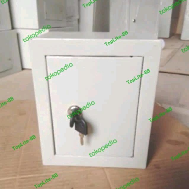 Jual Box Panel Listrik Ukuran 20x17 Indoor Plat 20cm X 17cm 17x20 Panel ...