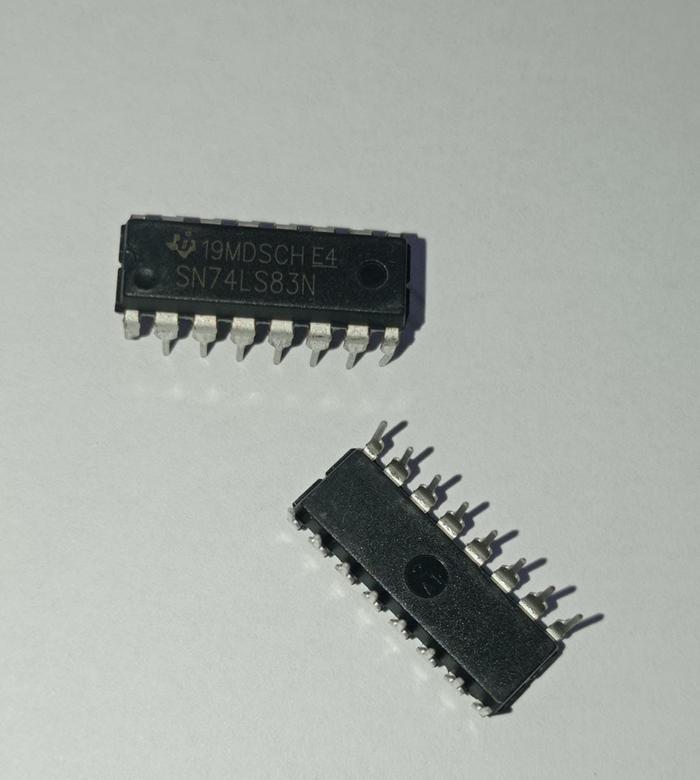 Jual IC 74LS83 4-bit binary full adder 7483 74 ls 83 dip 16pin - Kota Semarang - indo-ware ...